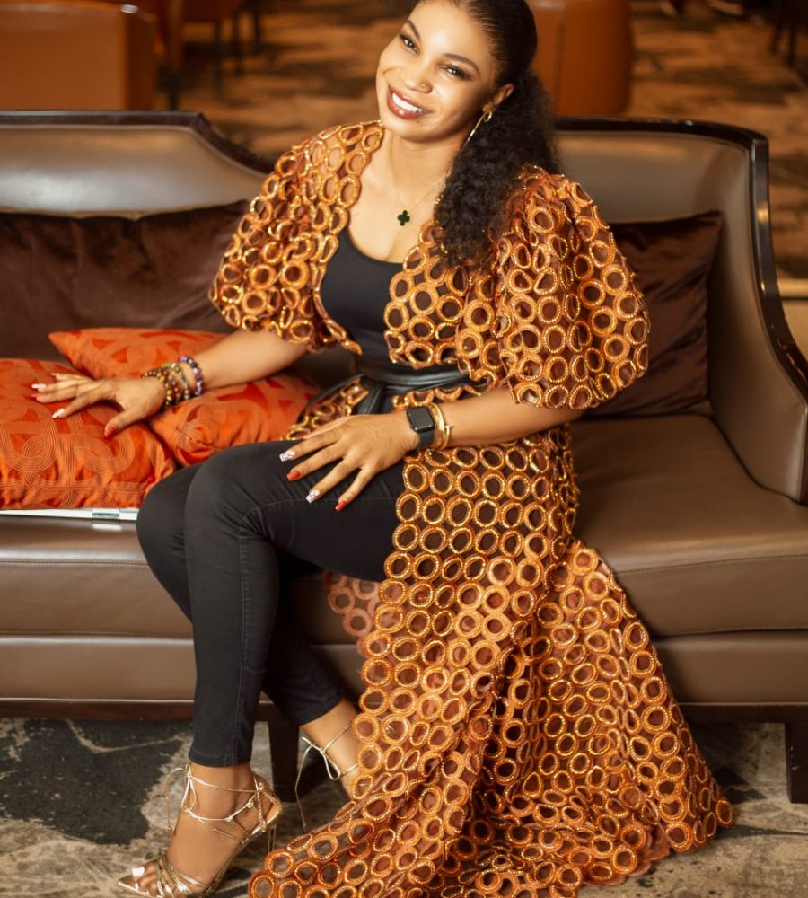 Meet The Founder – BECCA STICHES